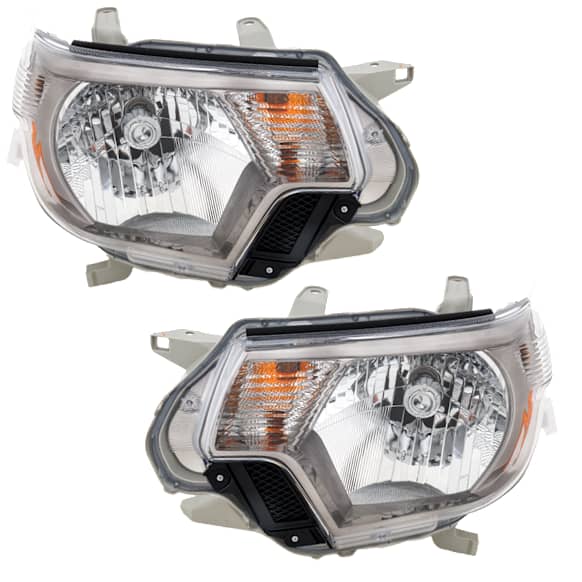 Replacement® Driver and Passenger Side Halogen Headlight, With bulb(s ...